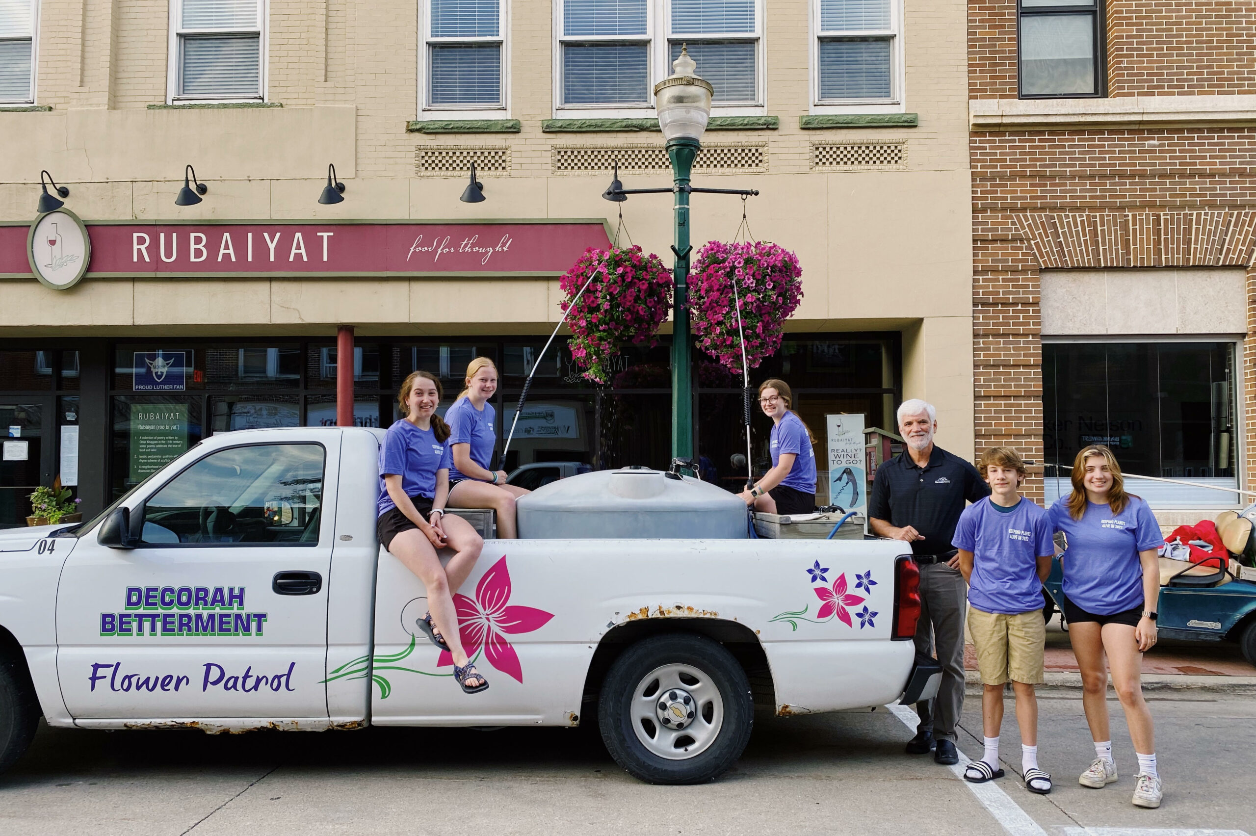 Downtown District - Decorah Area Chamber of Commerce